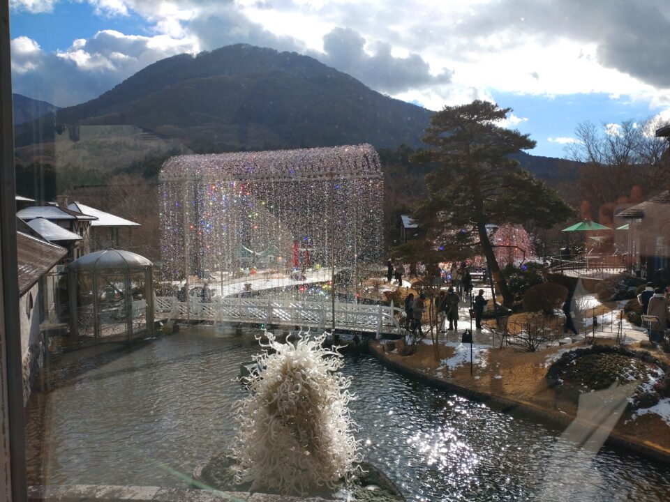 Hakone Glass Forest Museum - Introducing popular tourist destinations ...